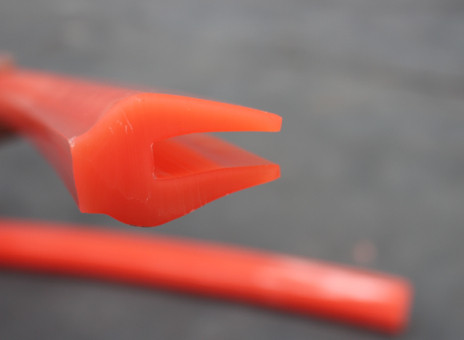 High Elasticity Extruded Polyurethane With U Profile Conveyor Belt For ...